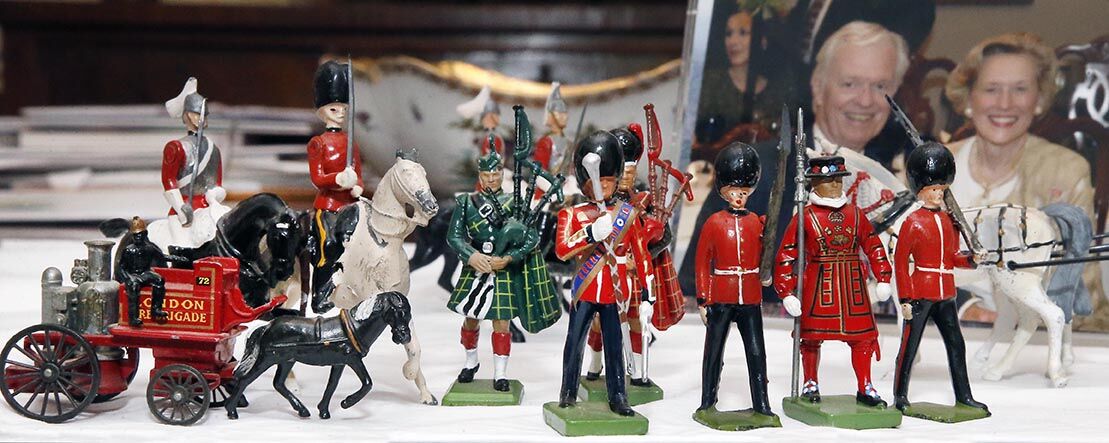 Photos: Dr. Gerald Woodruff's Miniature Collection | News ...