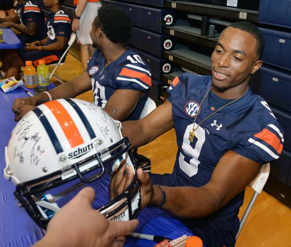 Auburn Fan Day | Slideshows | annistonstar.com