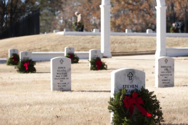 PHOTOS: Wreaths placed at Ft. McClellan Military Cemetery | Slideshows ...