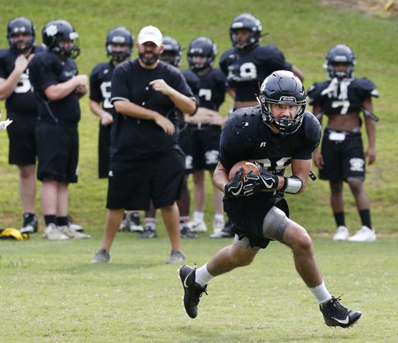 Photos; Wellborn High Football Practice | Slideshows | annistonstar.com