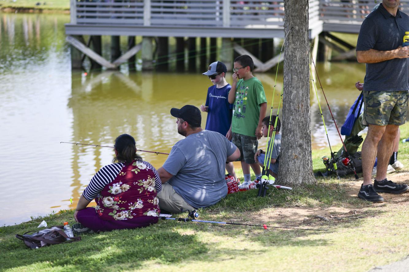 Kids fishing rodeo brings families together | Free | annistonstar.com