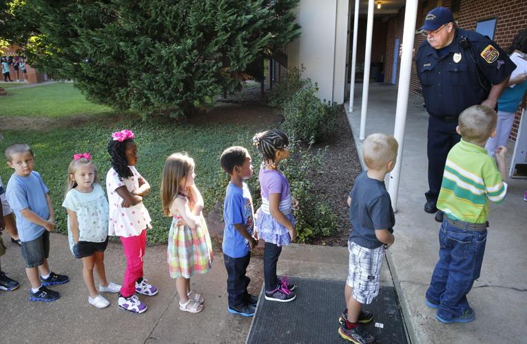 Kitty Stone Elementary Kindergarten | Slideshows | annistonstar.com