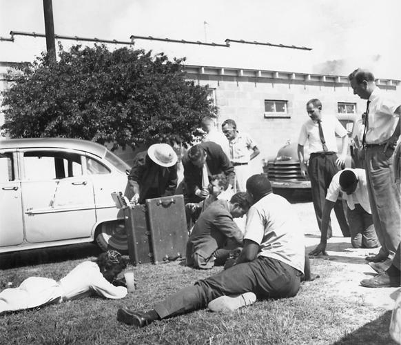 Archival photos from the May 14, 1961, Freedom Ride attacks in Anniston ...
