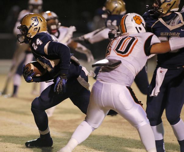Fayette County at Jacksonville Football | Slideshows | annistonstar.com