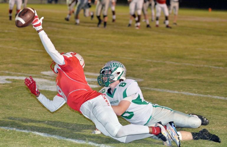 Prep Football: Hokes Bluff At Saks | Slideshows | annistonstar.com