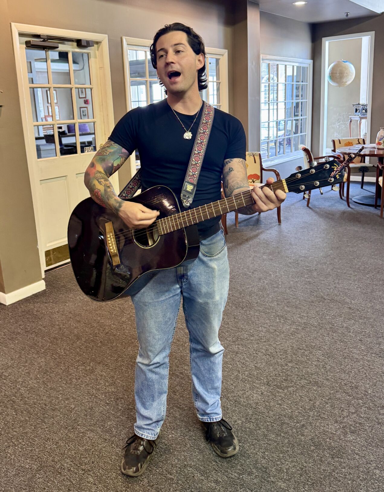 Traveling singer Henry Bromin finds unusual musical career lucrative ...