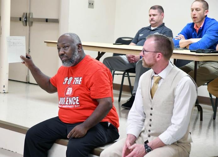 Ward 2 town hall brings questions of housing, trash and firearms to ...