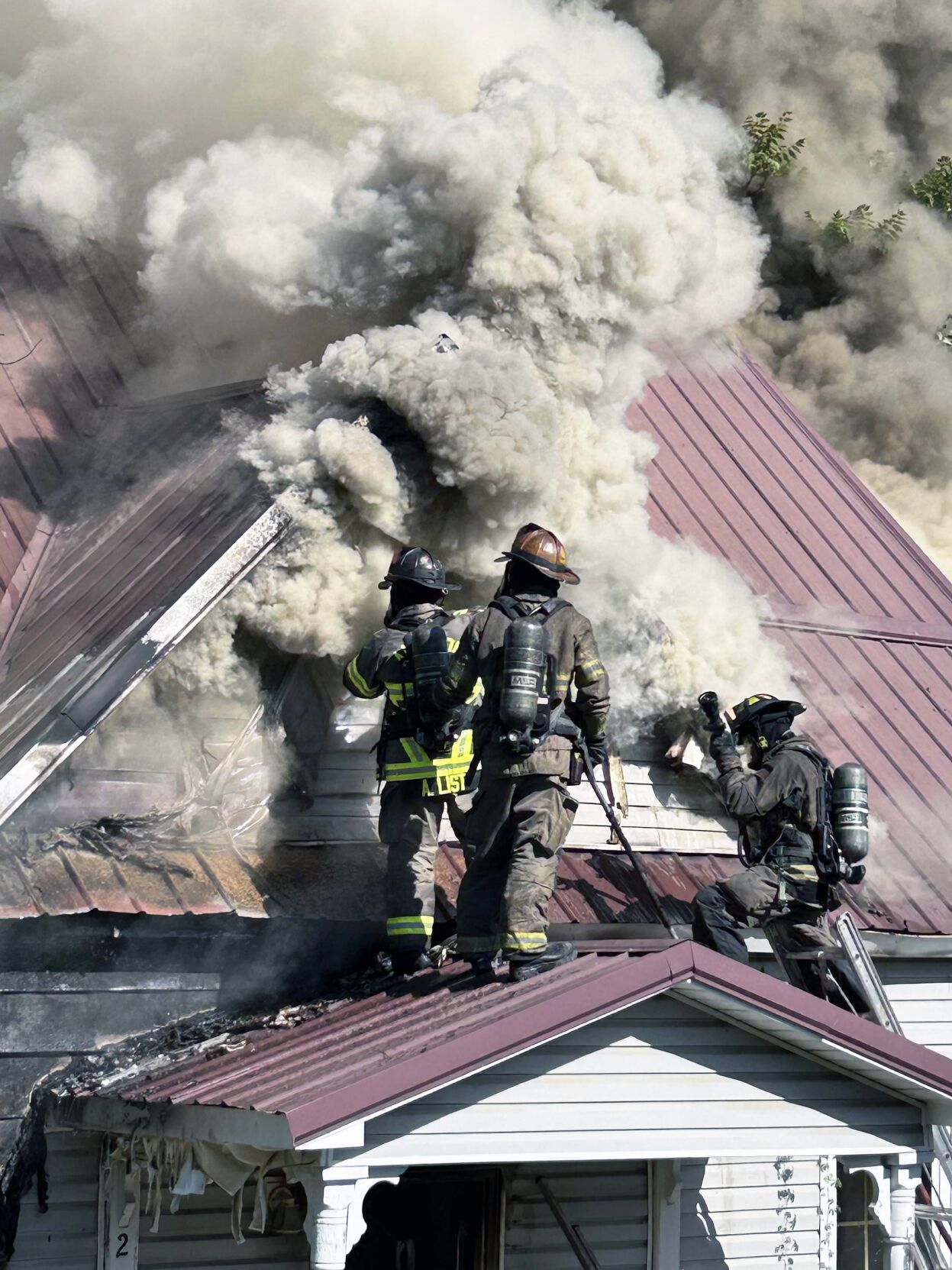 Photo gallery: Fire damages home on Noble Street on Wednesday afternoon ...