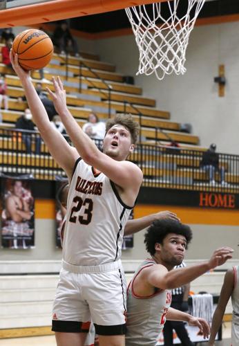 Photos: Alexandria vs Saks, AHSAA Boys Basketball Game | Slideshows ...