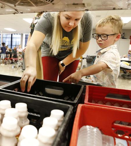 Photos: First Day of School at Saks Elementary | News | annistonstar.com