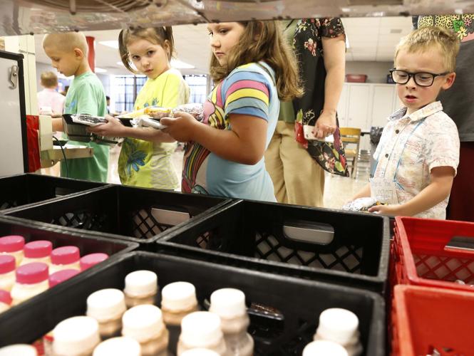 Photos: First Day of School at Saks Elementary | News | annistonstar.com