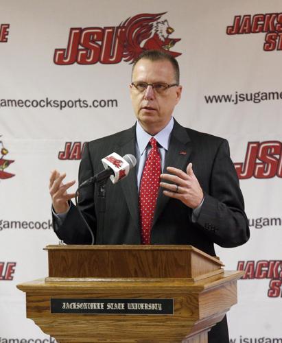 Joe Medley: Questions at past stops, but JSU's Harper looks clean ...