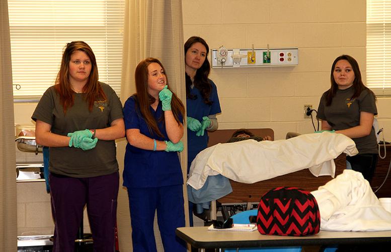 PHS Health Science Classroom | Slideshows | annistonstar.com