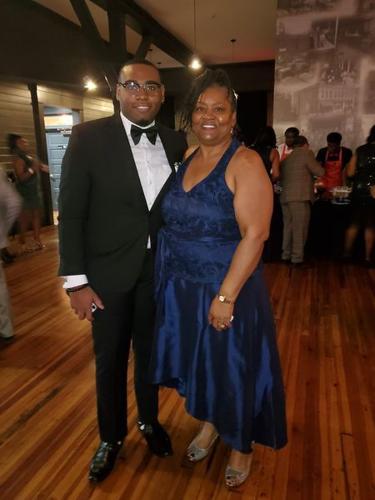 Hall holds first Mayoral Masquerade Ball | | annistonstar.com