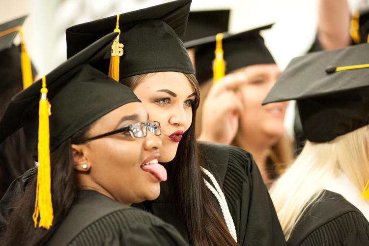 BB Comer High graduation 2016 (photos) | Slideshows | annistonstar.com