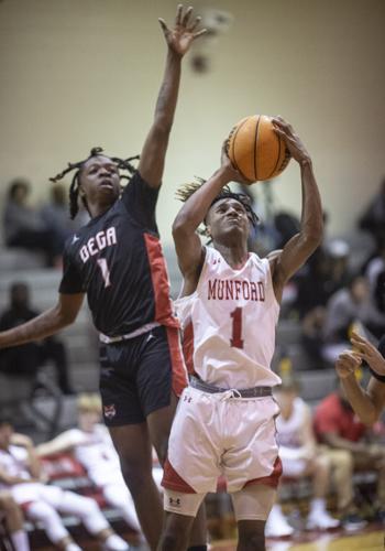 Boys prep basketball: Munford can't keep up with Jones, who put up 40 ...