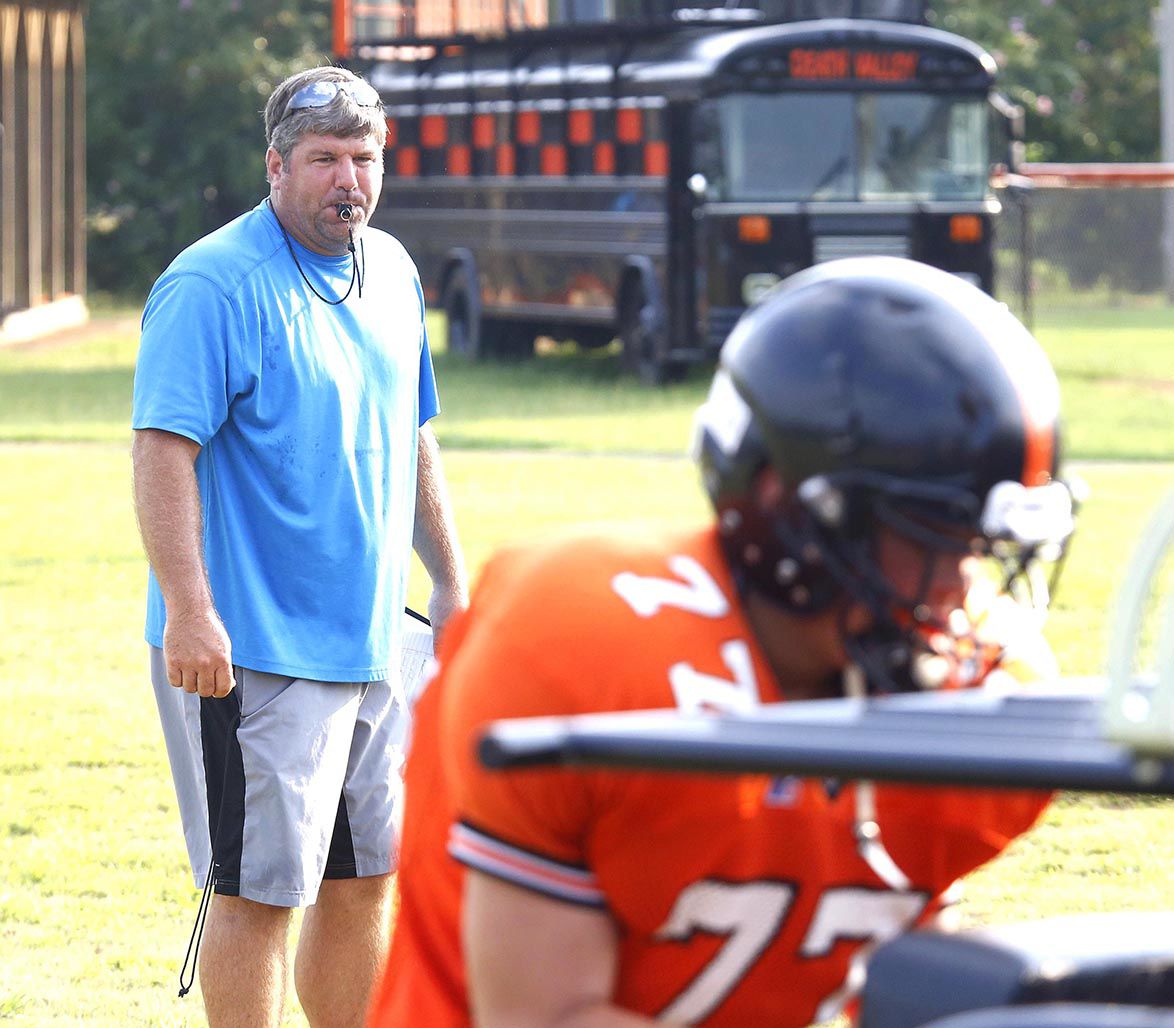 Photos: Alexandria Football Practice | Slideshows | annistonstar.com