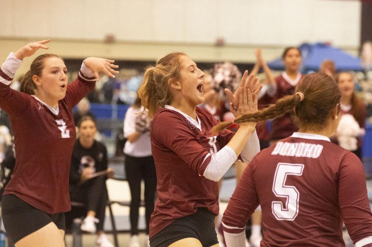 PHOTOS: Donoho Volleyball in Regional Action | Slideshows ...