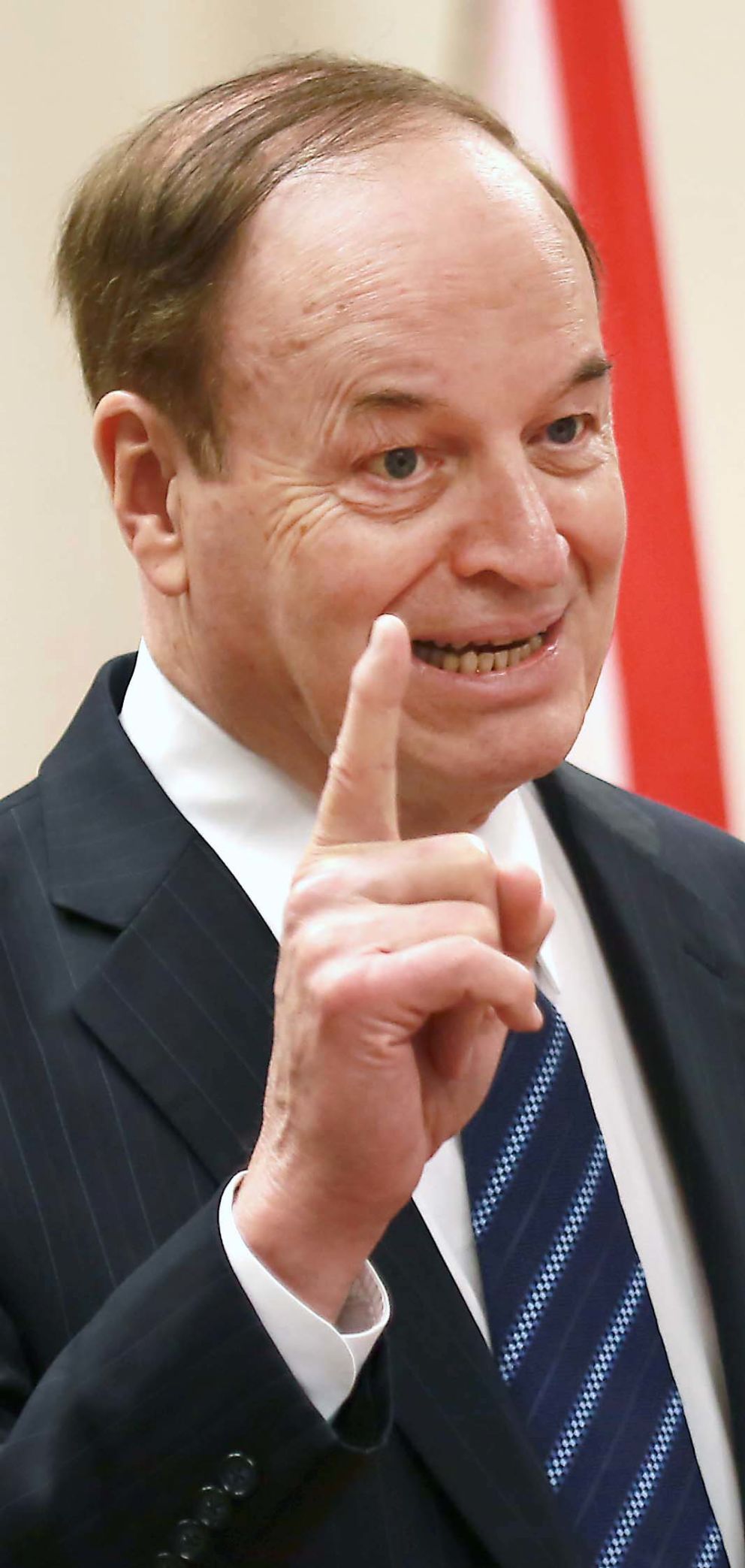 US Senator Richard Shelby Speaks at the Calhoun County Chamber of ...