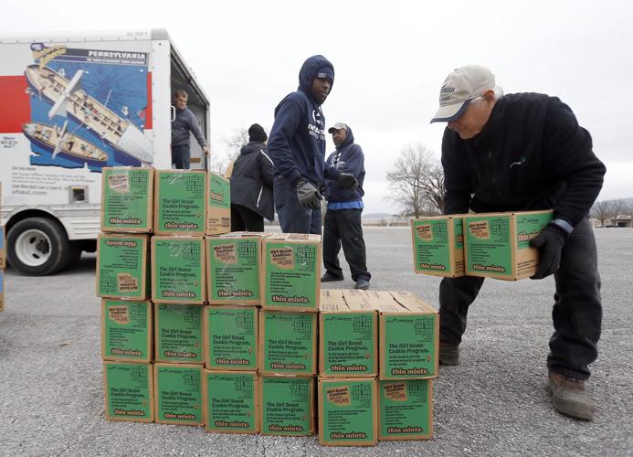 Photos: Girl Scout Cookie Distribution | Slideshows | annistonstar.com