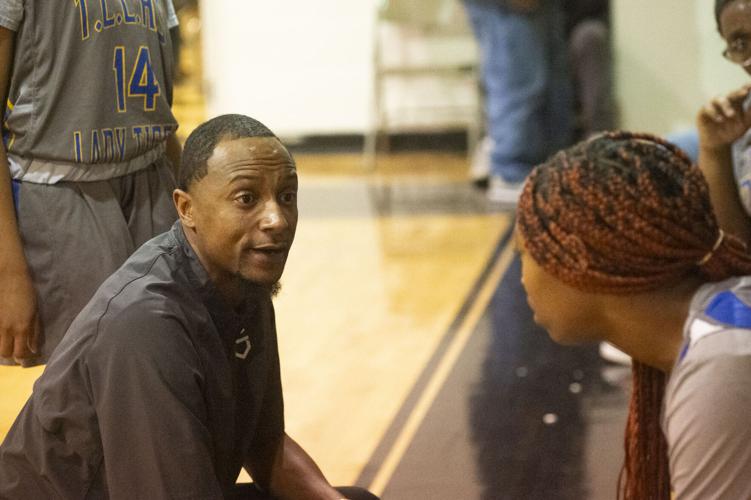 Photos: B.B. Comer sweeps TCCHS on Senior Night - High School ...