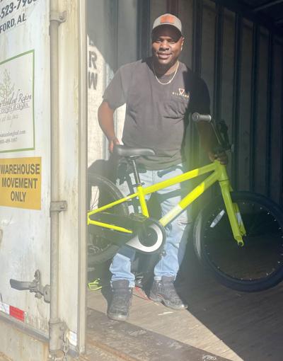 Local civic club gets ready for bike giveaway | Business | annistonstar.com