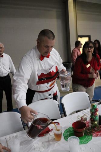 Moody Toys for Kids celebrity waiter event raises $11,700 (photos ...