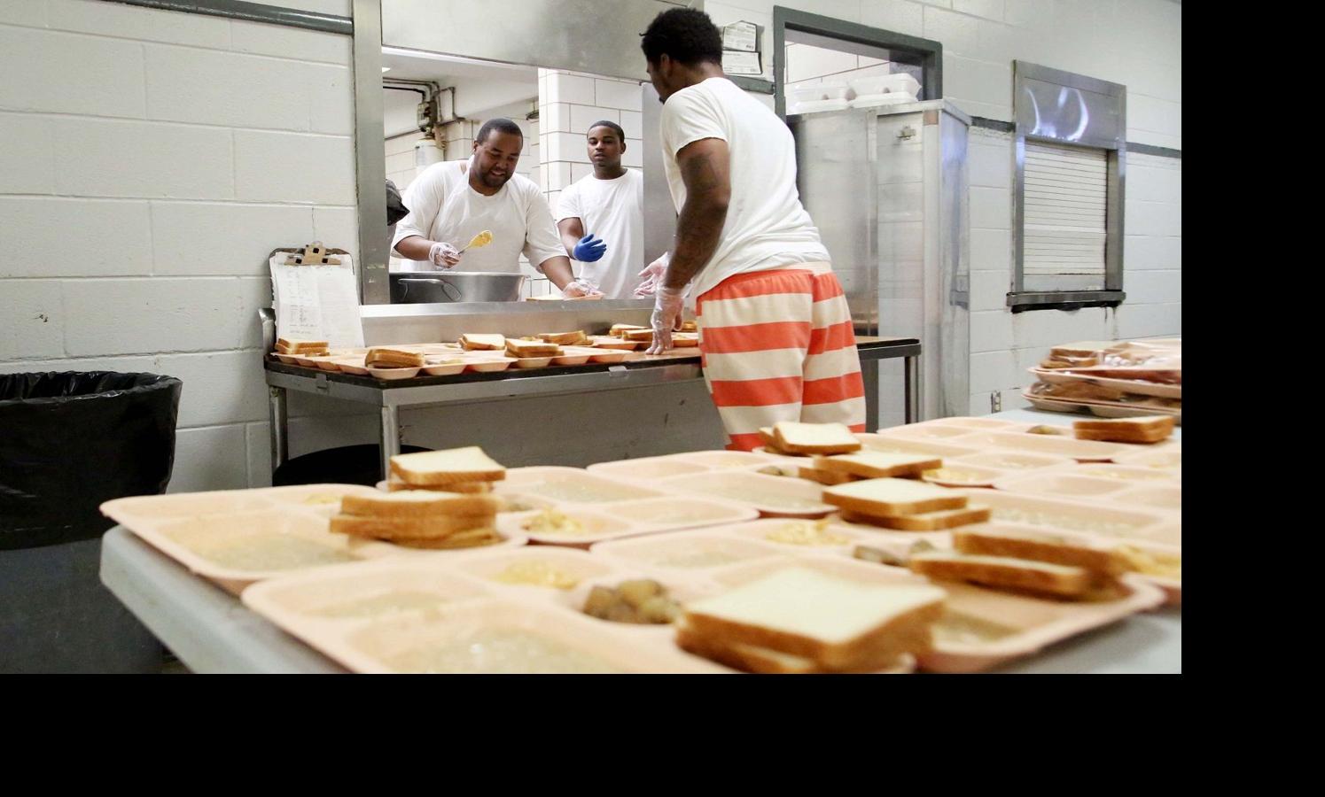 As some sheriffs face scrutiny over inmate food money, Calhoun County’s ...