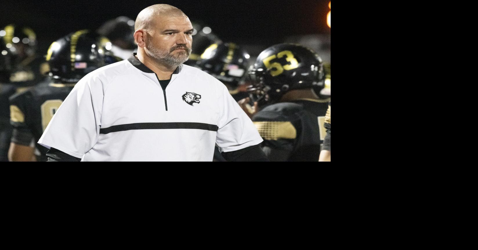 SEMIFINAL BOUND: Harvey tosses three TDs, rushes for one in B.B. Comer ...