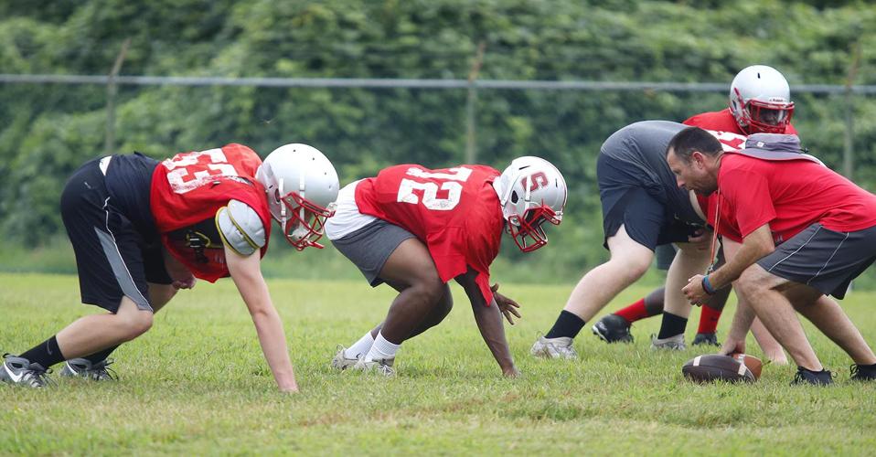 Saks Football Practice | Slideshows | annistonstar.com