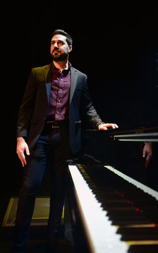 Photo Gallery: Pianist Julio Barreto | Slideshows | annistonstar.com