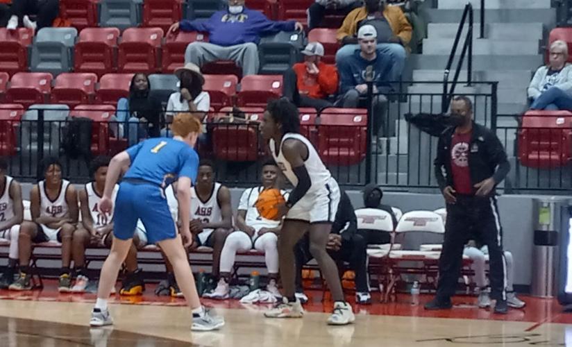 Boys' county tourney: Odam, Kite put on show; Saks gets hot | Sports ...