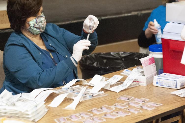 Mass Vaccination Effort at Oxford Civic Center | Slideshows ...