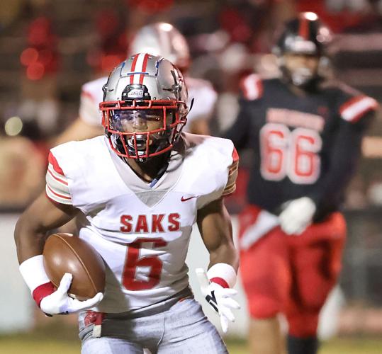 Photos: Weaver vs Saks, AHSAA Football Game | Slideshows | annistonstar.com