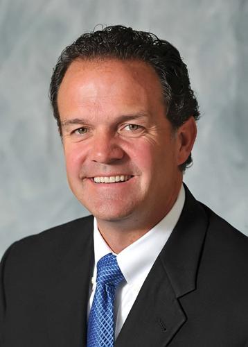 Sylacauga hospital CEO Glenn Sisk receives Distinguished Service Award ...