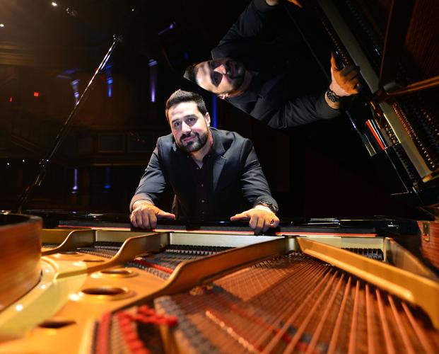 Photo Gallery: Pianist Julio Barreto | Slideshows | annistonstar.com