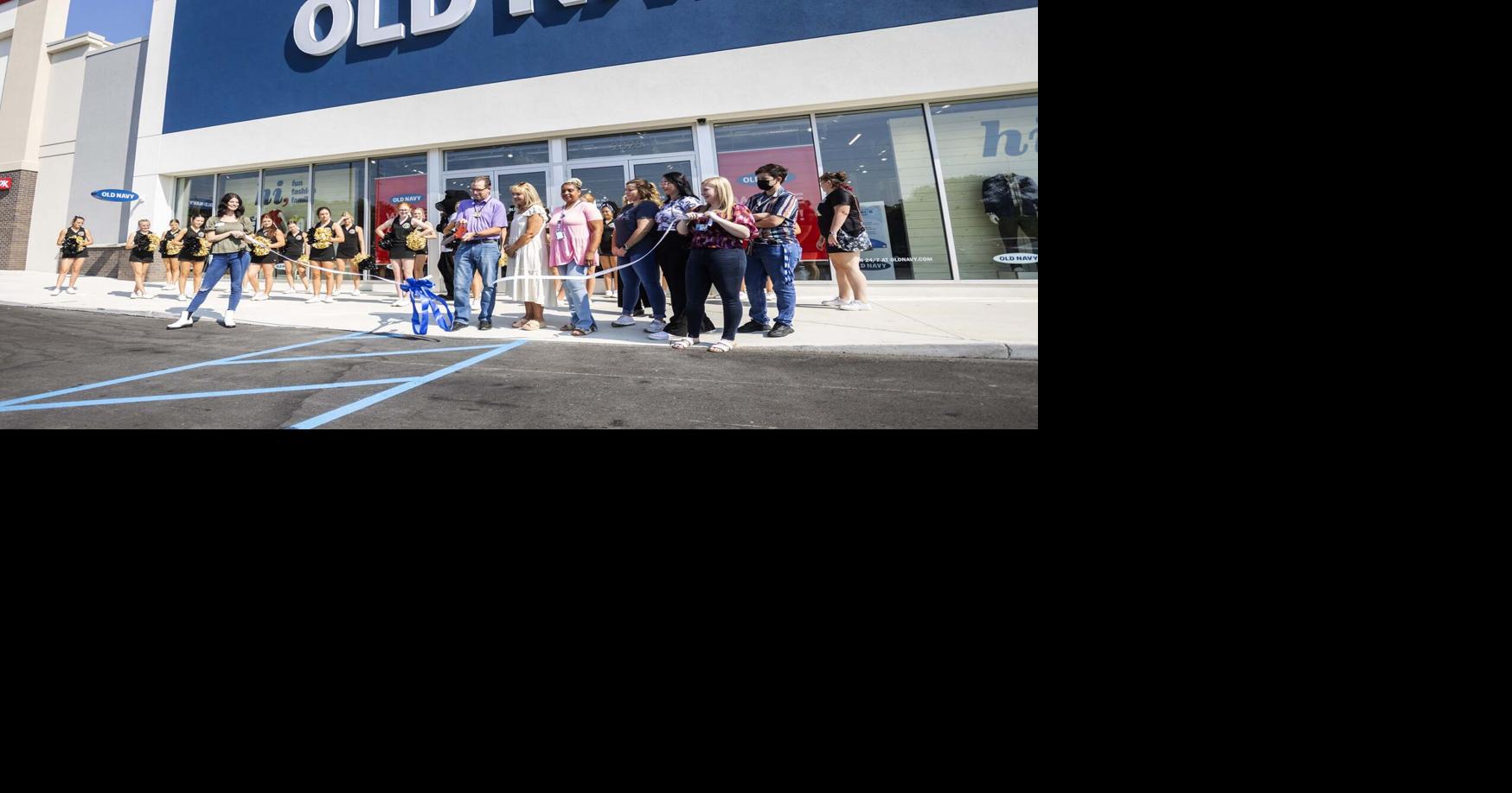 Photos: Old Navy officially opens in Pell City | Slideshows ...