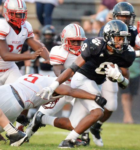 Prep Football: Saks at Wellborn | Slideshows | annistonstar.com