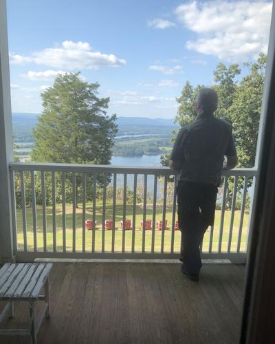 Overnight escape to The Lodge at Gorham’s Bluff | Features ...