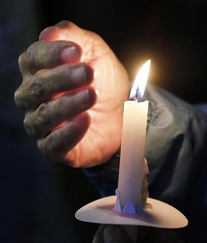 Photos: Anniston vigil for Ruth Bader Ginsburg | News | annistonstar.com