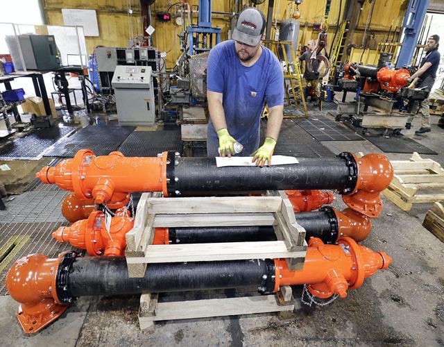 Photos: How It Works / M&H Valve Fire Hydrants | Free | annistonstar.com