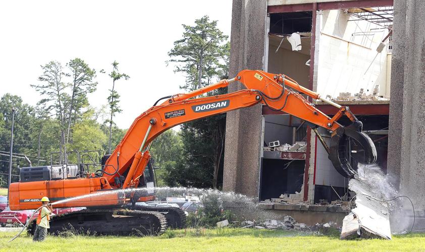 Photos: JSU Merrill Hall Demolition Ceremony | News | annistonstar.com