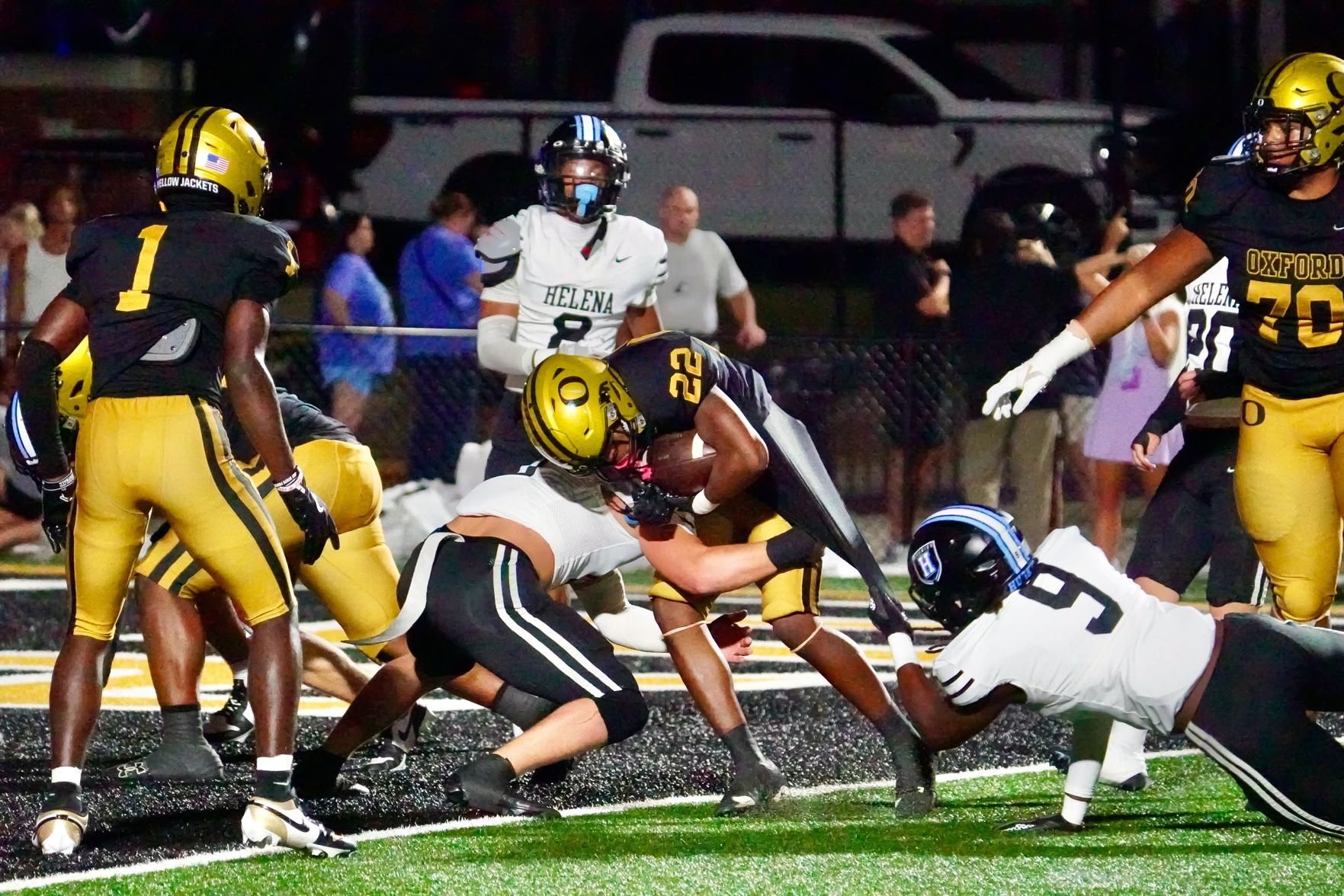 Photo gallery: Oxford vs. Helena football | Slideshows | annistonstar.com