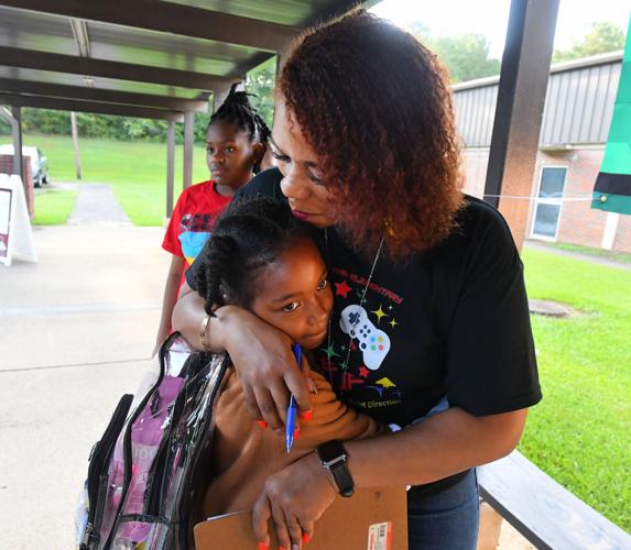 Photo gallery: First day of school at Randolph Park elementary and Cobb ...