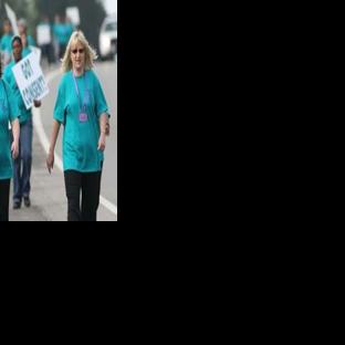 Slideshow: Relay for Sexual Assault Awareness Month | | annistonstar.com