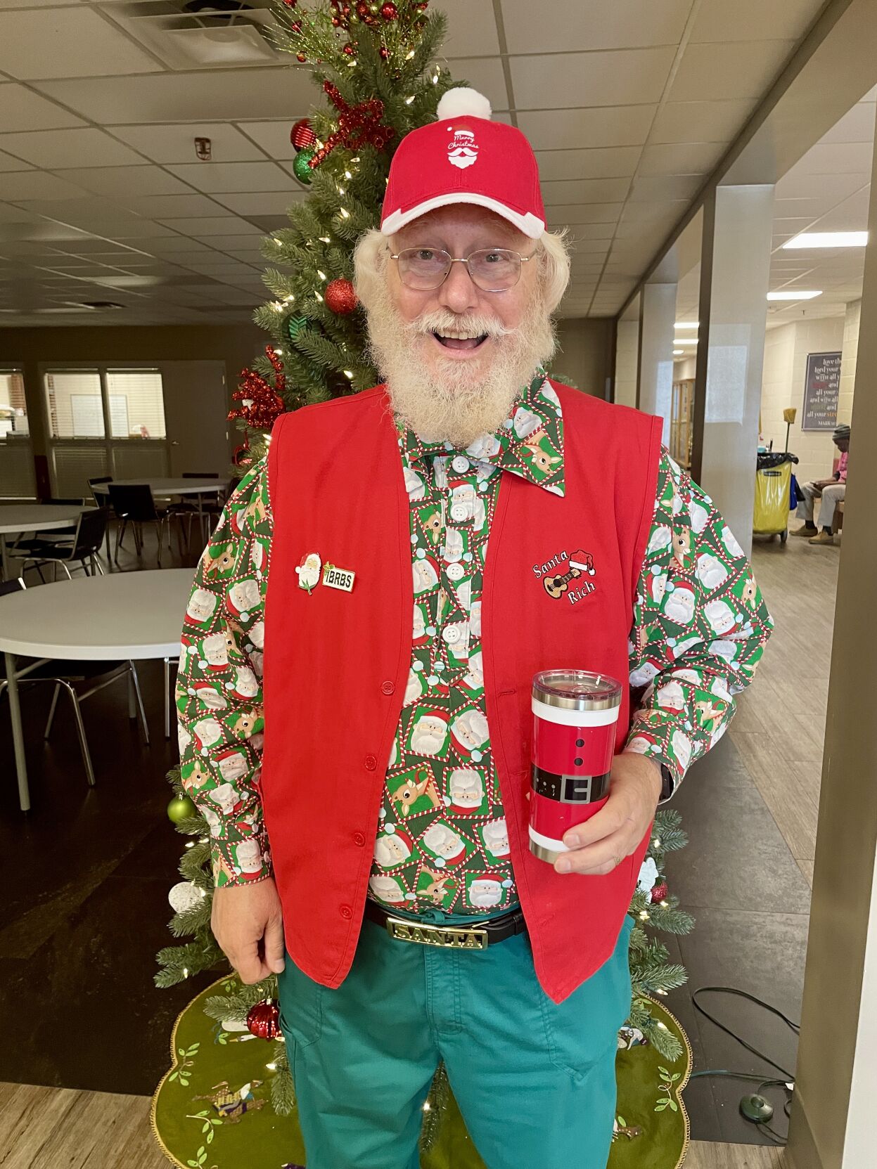 Trussville’s Rich Patsios serves as St. Nick both online and in person ...