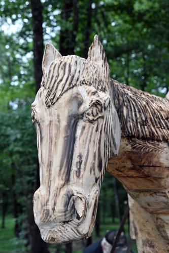 Photo Gallery: Sgt. Reckless -- 5000 lb. carved wooden statue ...