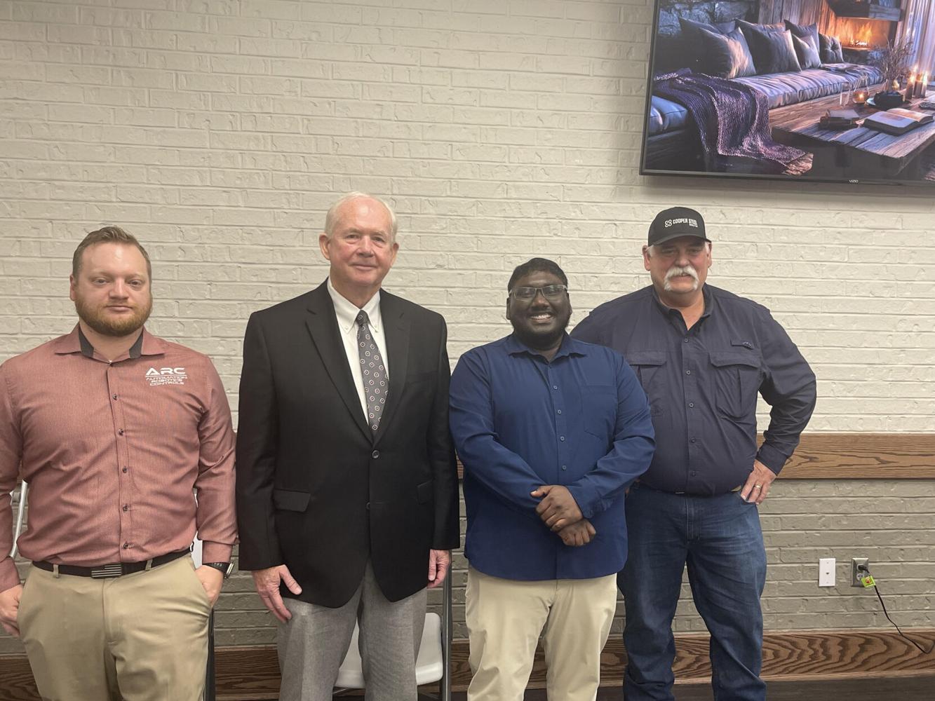 Business meeting touts industrial park | News | annistonstar.com