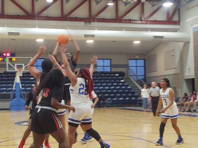 Talladega County tournament: Webb leads Talladega past Childersburg ...