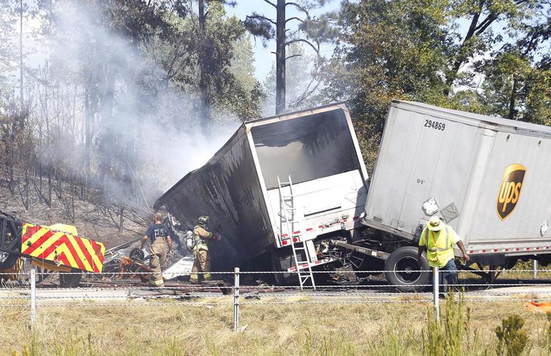 Photos: Interstate 20 Crash at Heflin | News | annistonstar.com